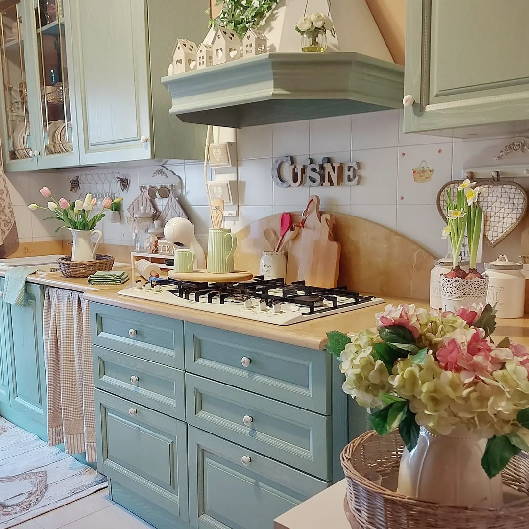 18 Stylish Kitchen Counter Decor Ideas You’ll Love