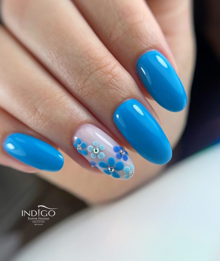 30 Blue Nails Ideas You’ll Love to Try Right Now